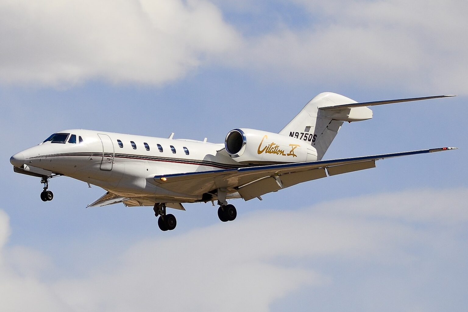 Top 10 fastest private jets and executive aircraft 2025