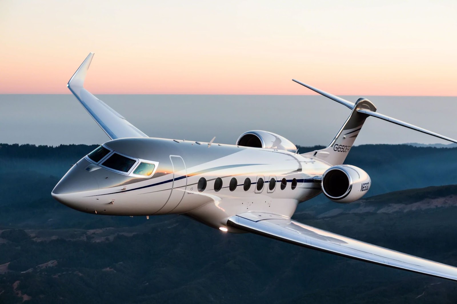 Top 10 fastest private jets and executive aircraft 2025