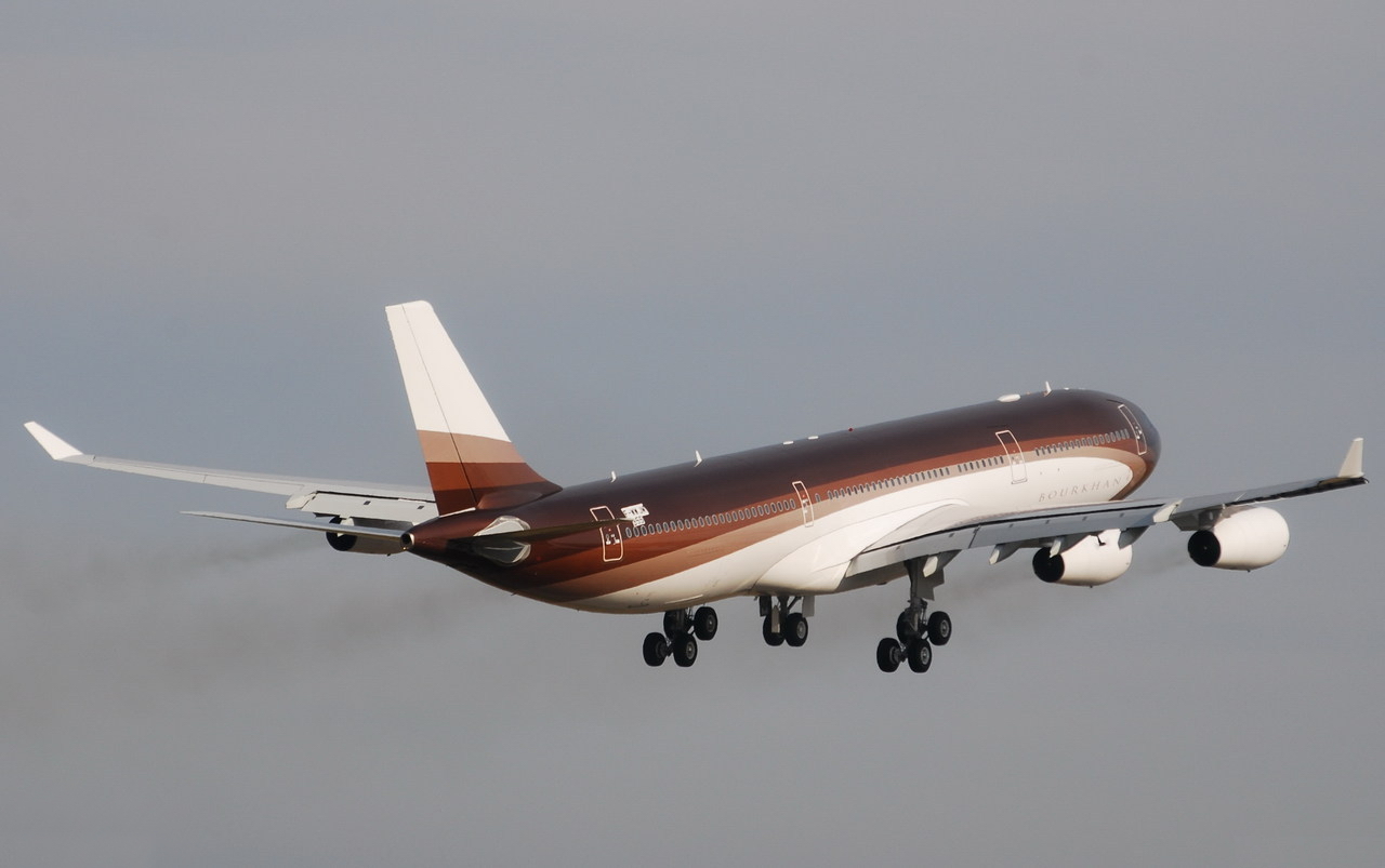 Top 10 largest private jets in the world in 2025