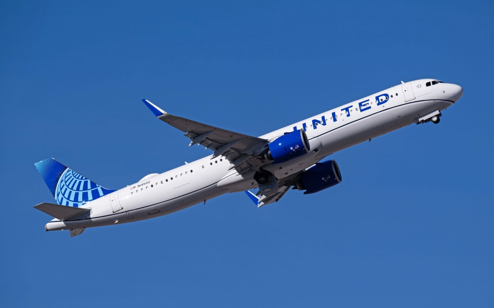 SMBC to lease 20 A321neo aircraft to United Airlines - AeroTime