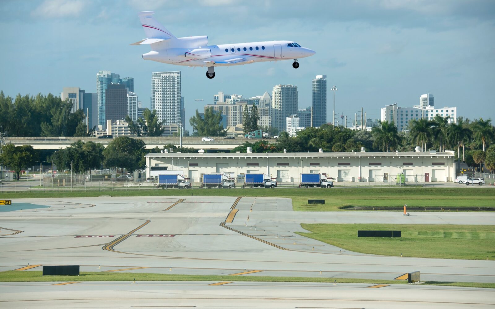 Florida airports consider landing fees and automated billing