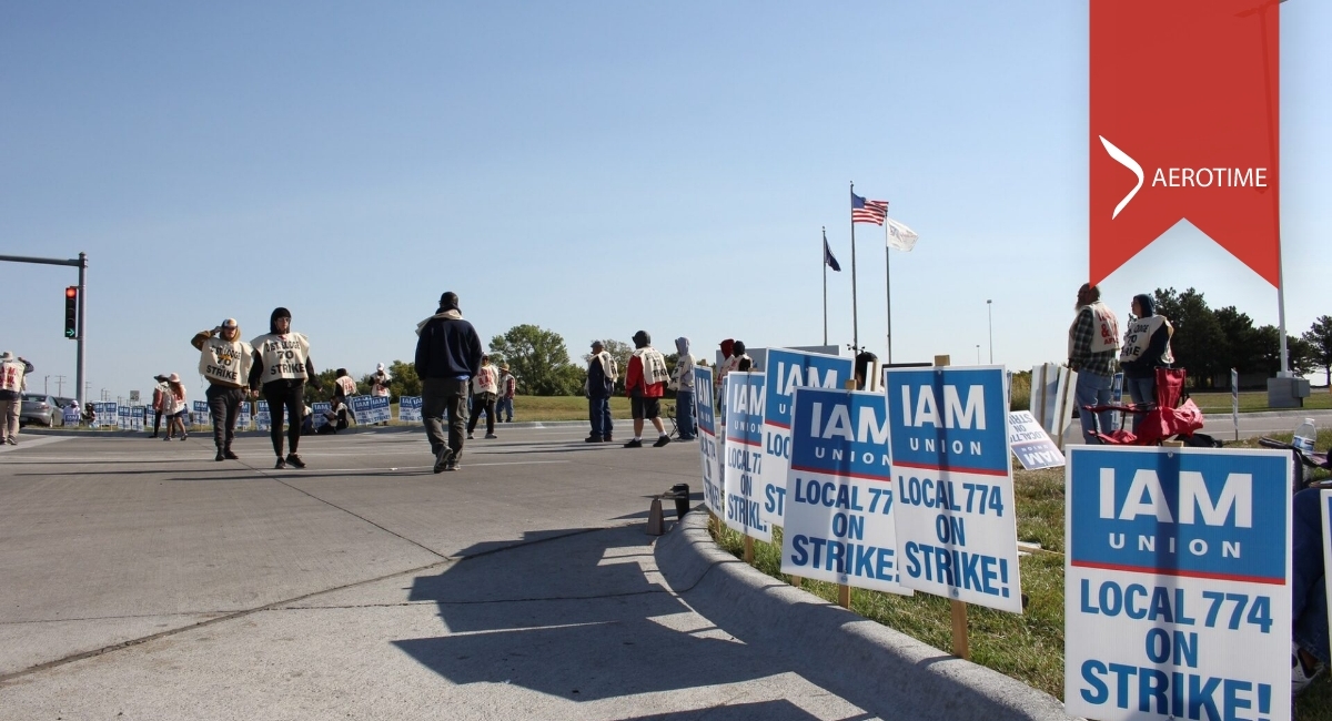 Textron Aviation workers accept improved offer, end strike