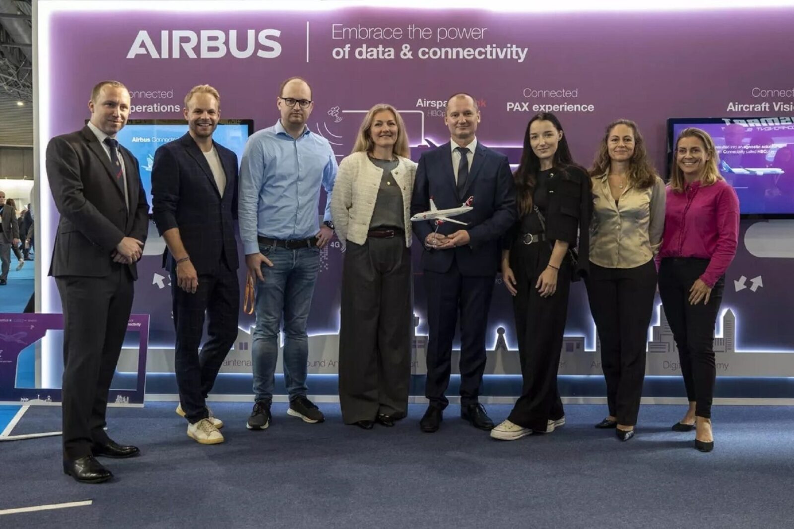 Airbus signs fleet enhancement deals with multiple airlines