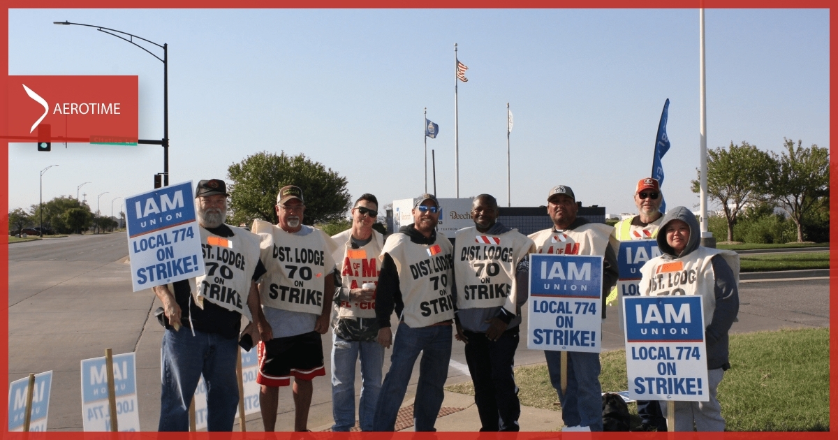 Textron Aviation to continue negotiations with workers