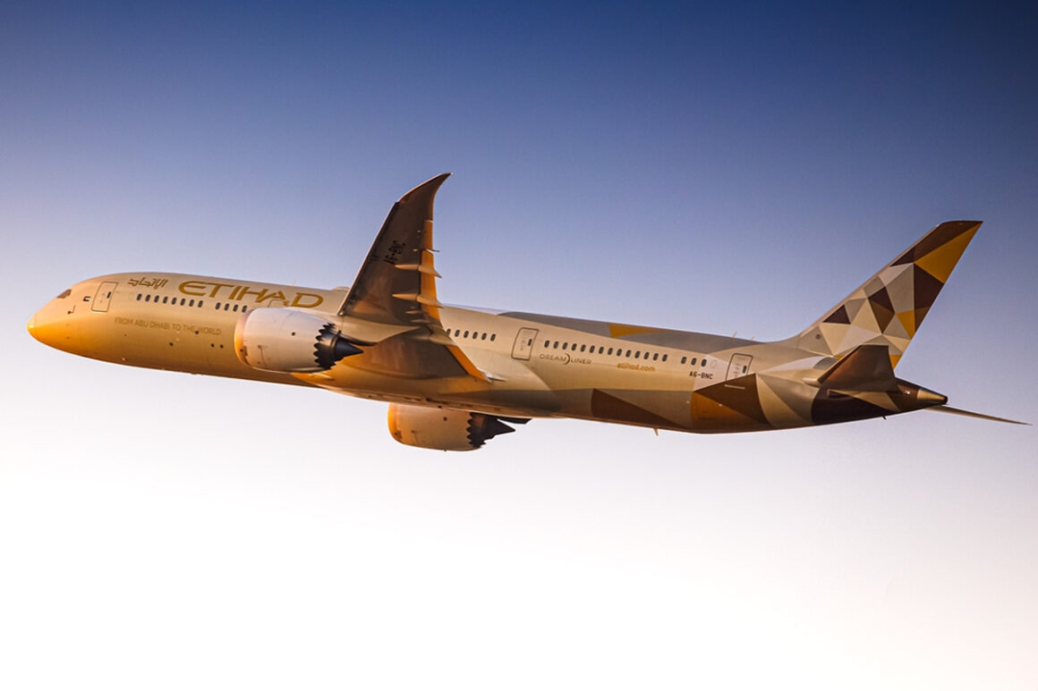 Etihad continues to soar: UAE airline posts record profits of $476M for 2024 - AeroTime