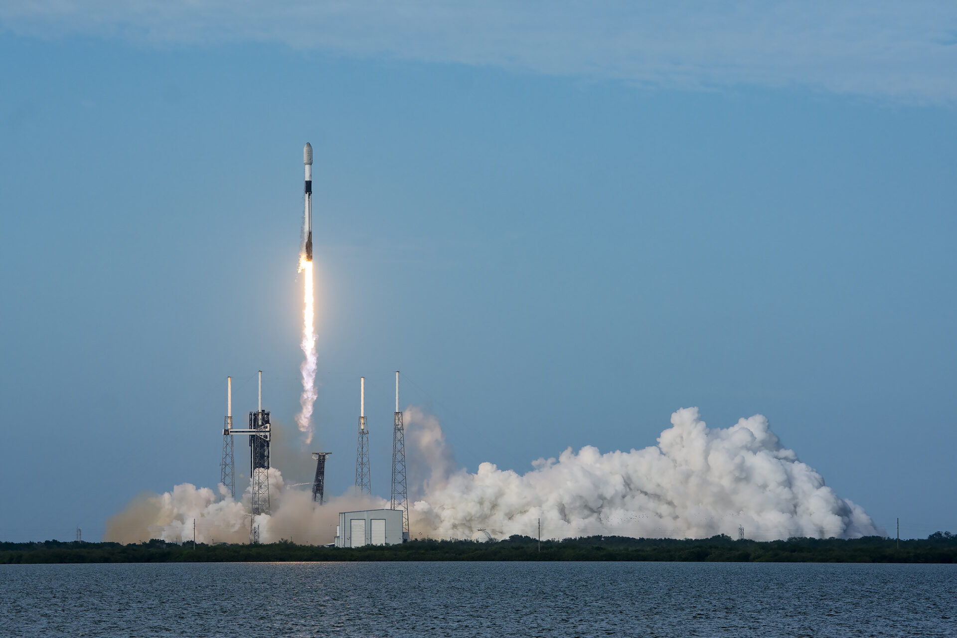 FAA completes shift to Part 450 space licensing