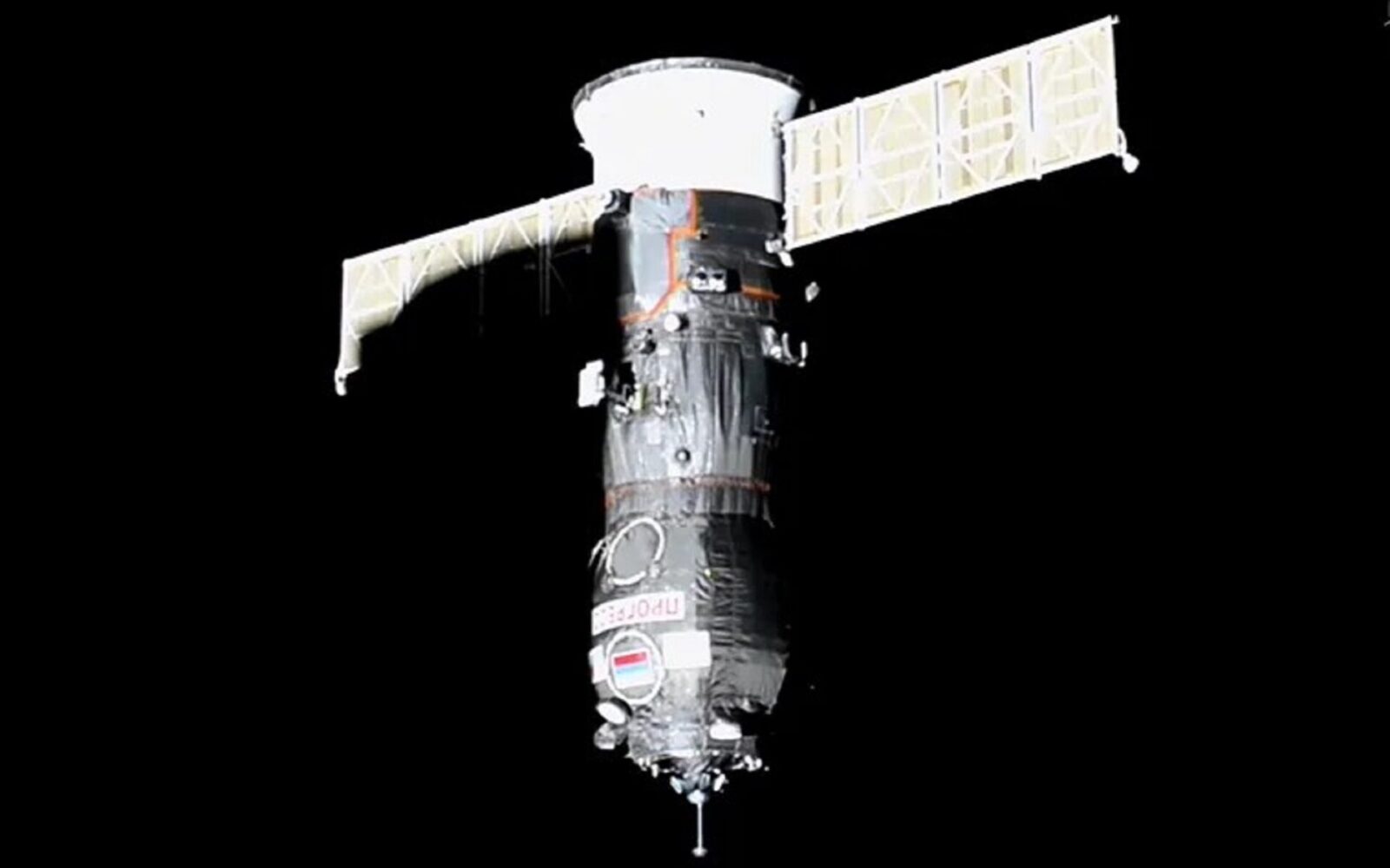 ‘Odor’ inside resupply spacecraft prompts lockdown on ISS