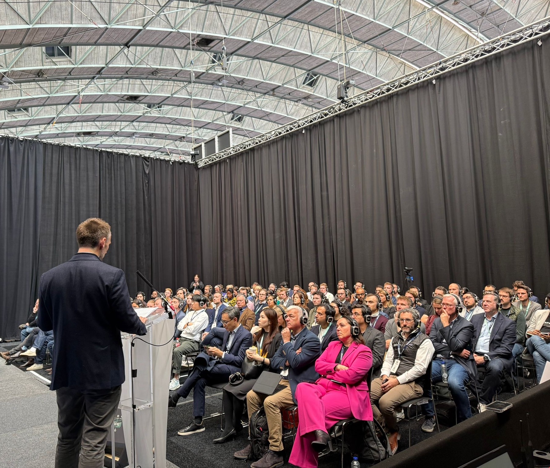 How Virgin Atlantic and Fetcherr use AI-driven LMM models - AeroTime