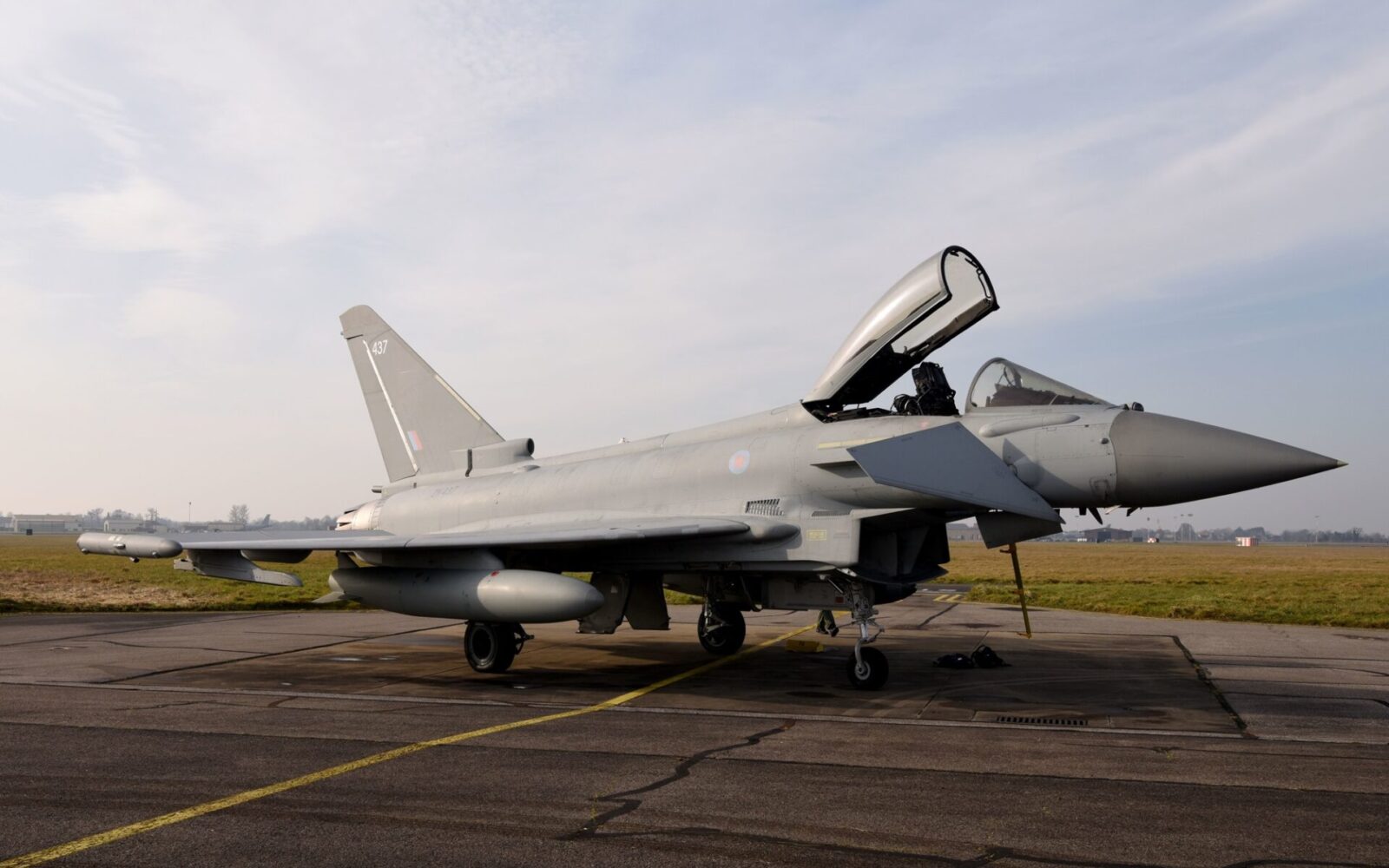 Chilly ride: RAF Typhoon lands safely after jettisoning canopy during ...