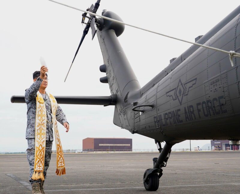 Philippine Air Force receives 10 Black Hawk helicopters - AeroTime