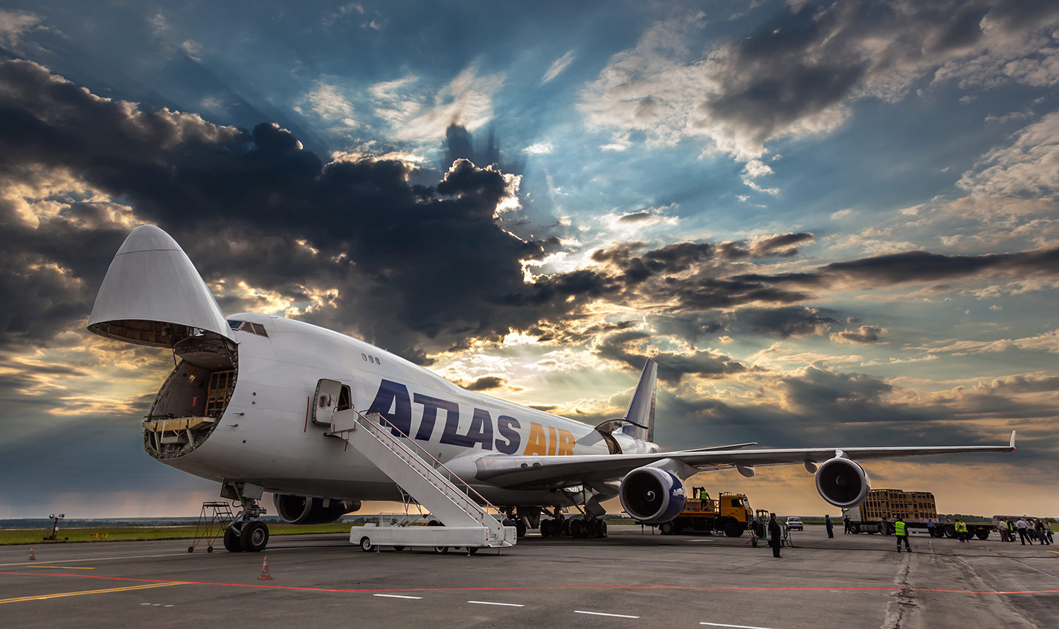 How to fly a Boeing 747 in 2025