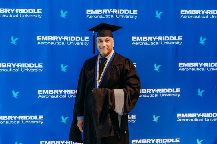 Embry-Riddle offers degree courses to current ATPL/MPL holders