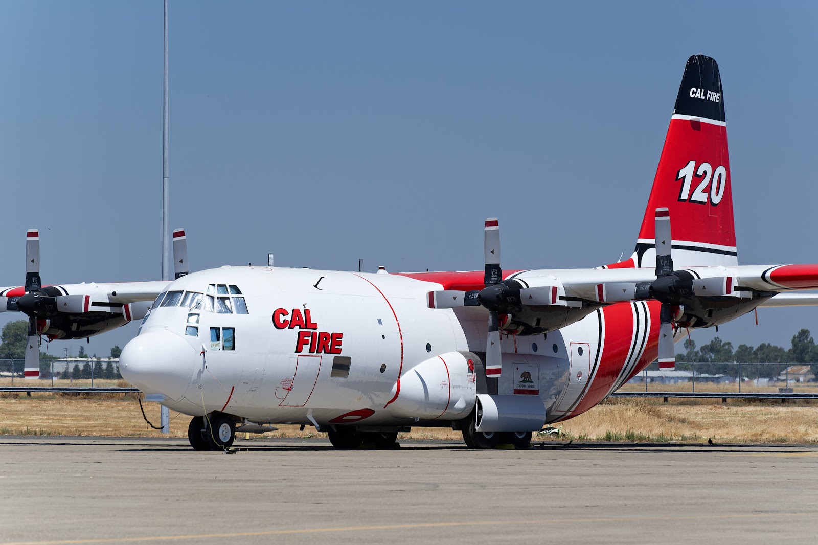 Heroes of the California wildfires: Meet the CAL FIRE aircraft fleet ...