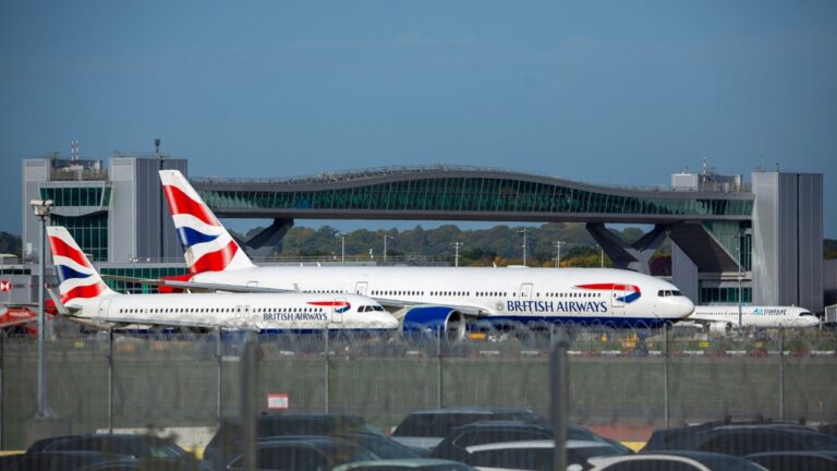 British Airways acquires Boeing maintenance hangar at London-Gatwick ...
