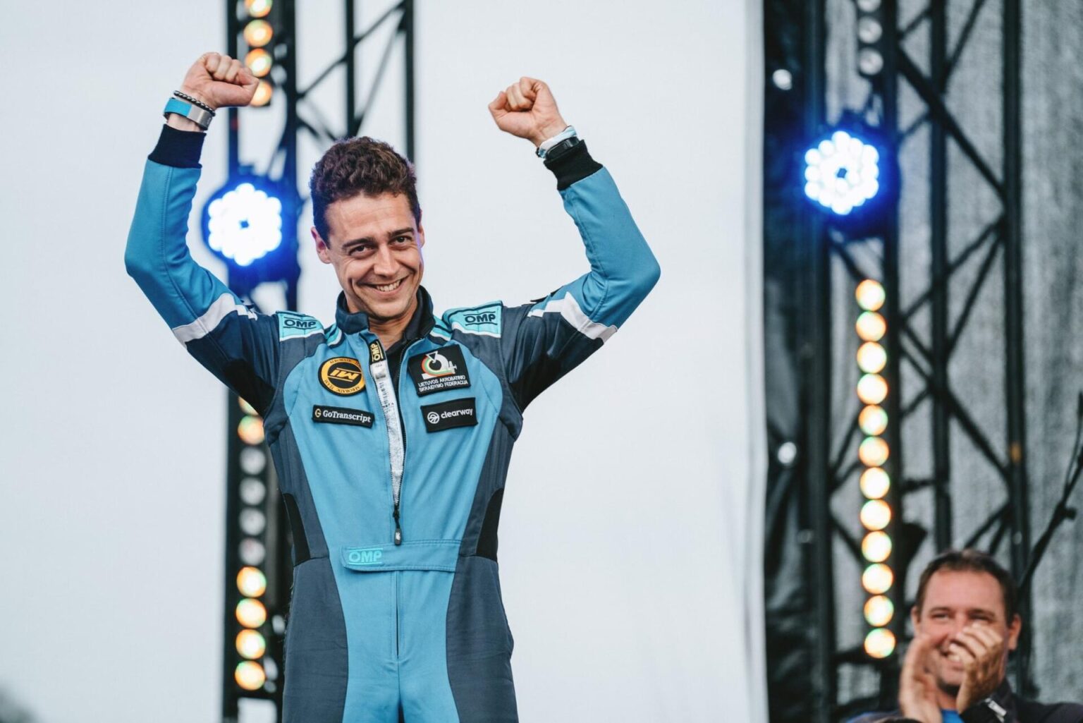 Aerobatic flying: entertainment, skill or deadly game?