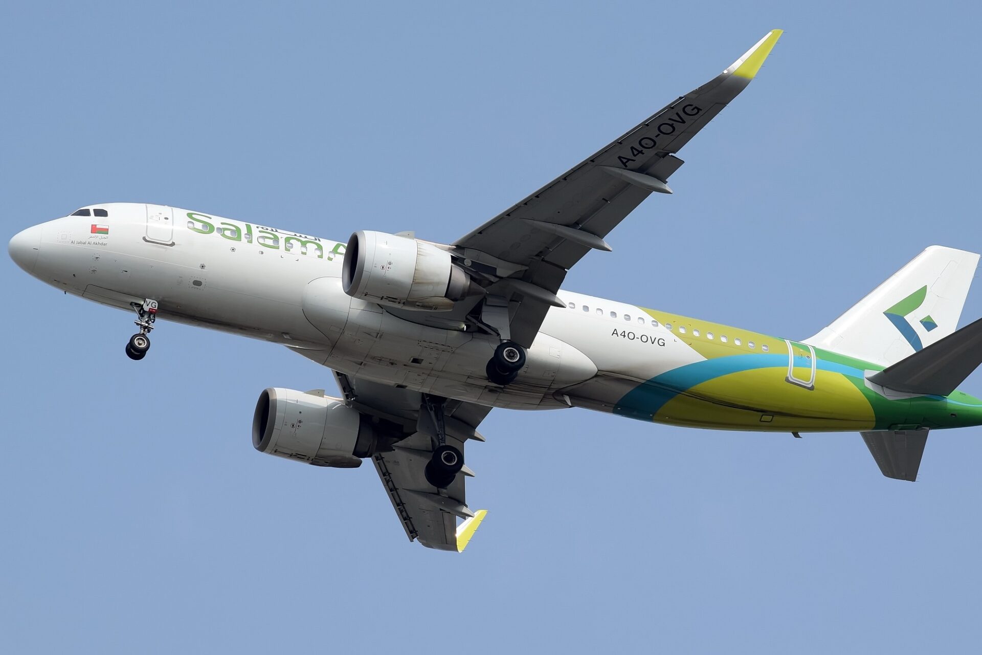 SalamAir places request for 10 Airbus A320s with lessors