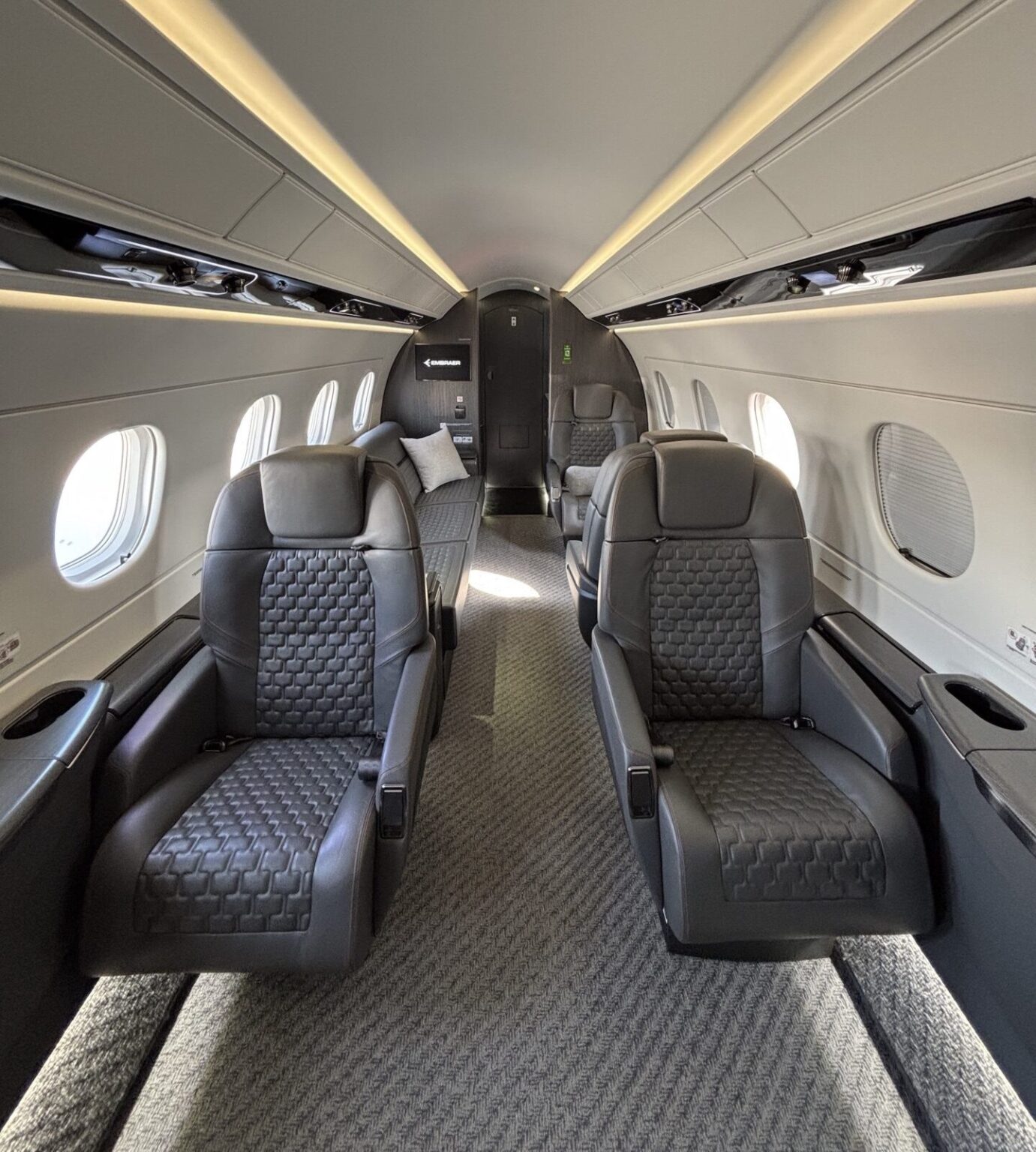 Flexjet signs $7 billion deal for Embraer executive jets