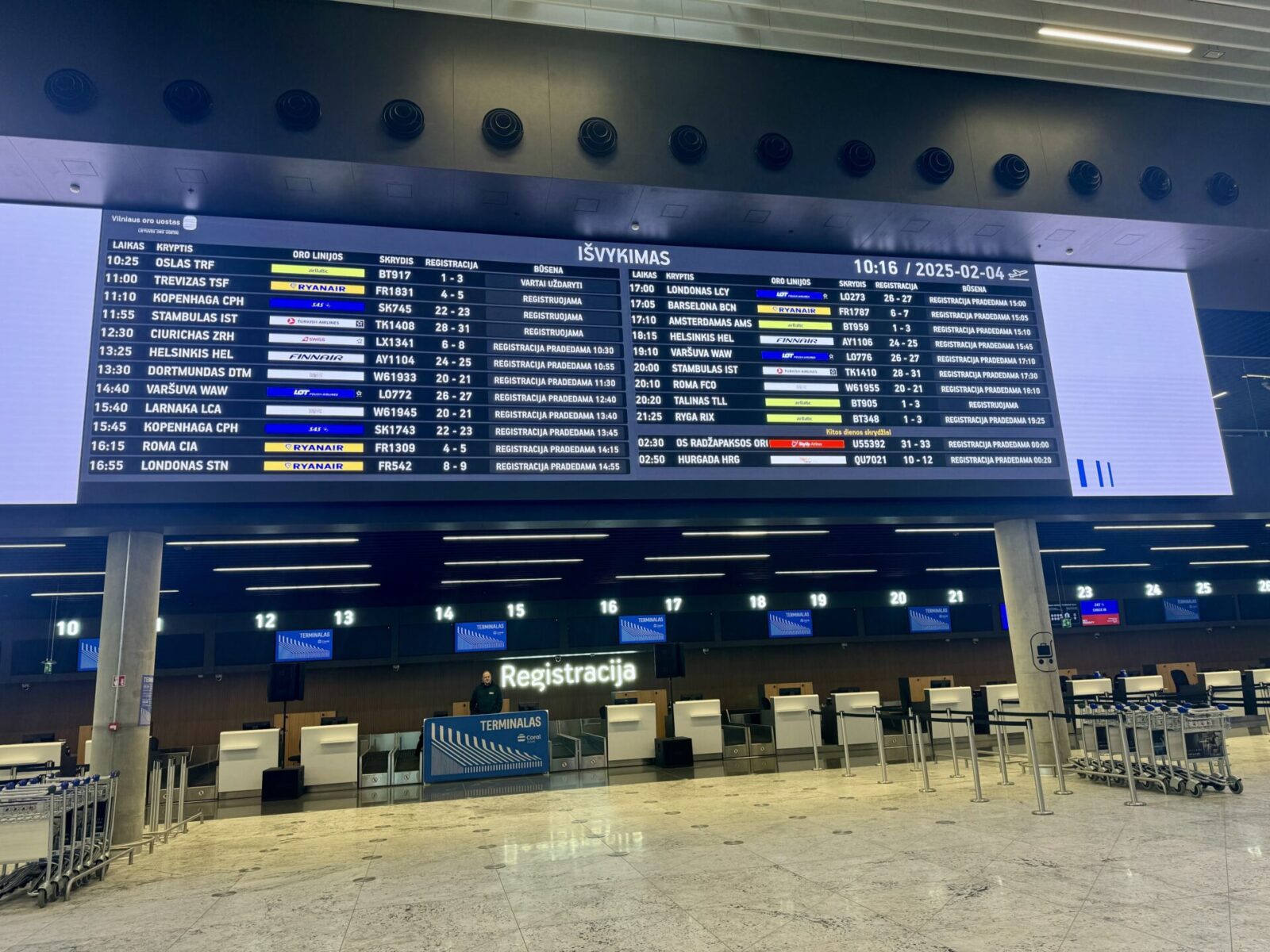 Vilnius Airport opens new departure terminal: pictures