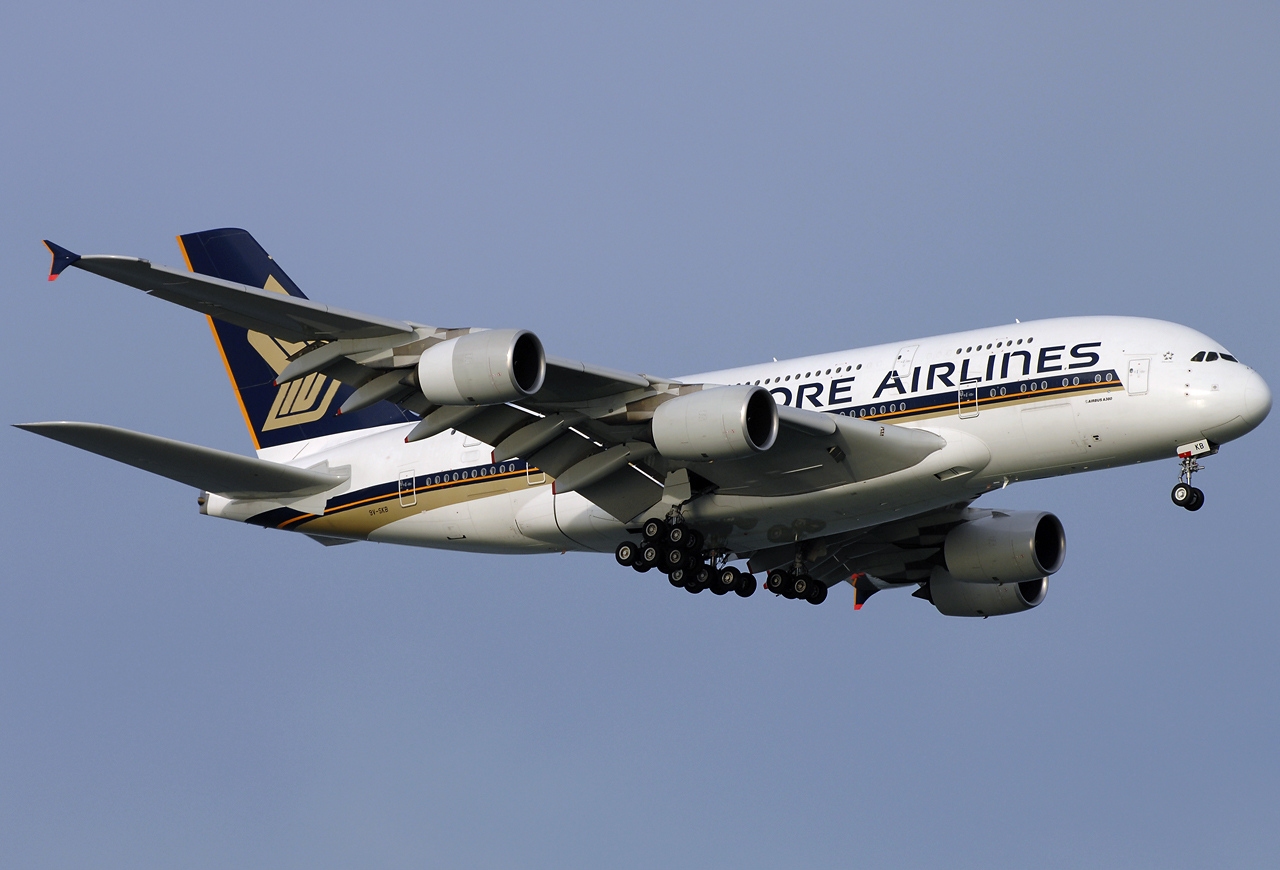 Top 10 longest passenger planes