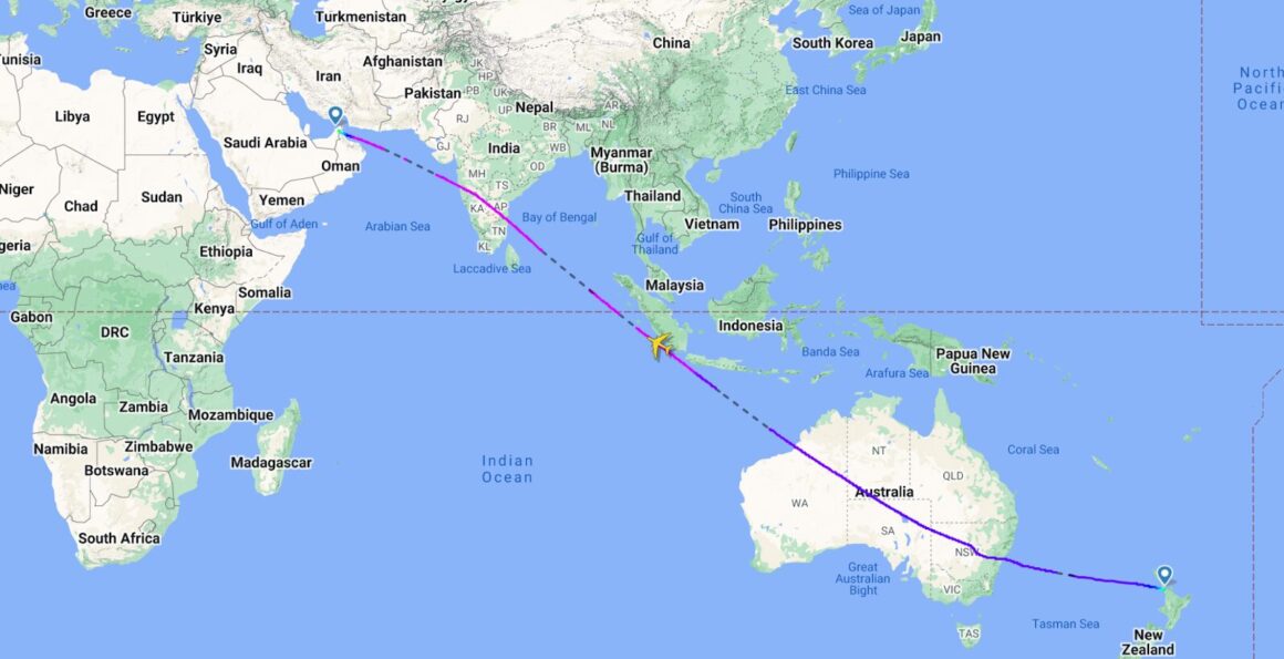 Top 10 longest flights in the world 2025