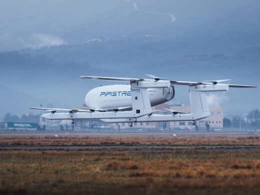 Hypersonic startup Hermeus unveils first flyable aircraft