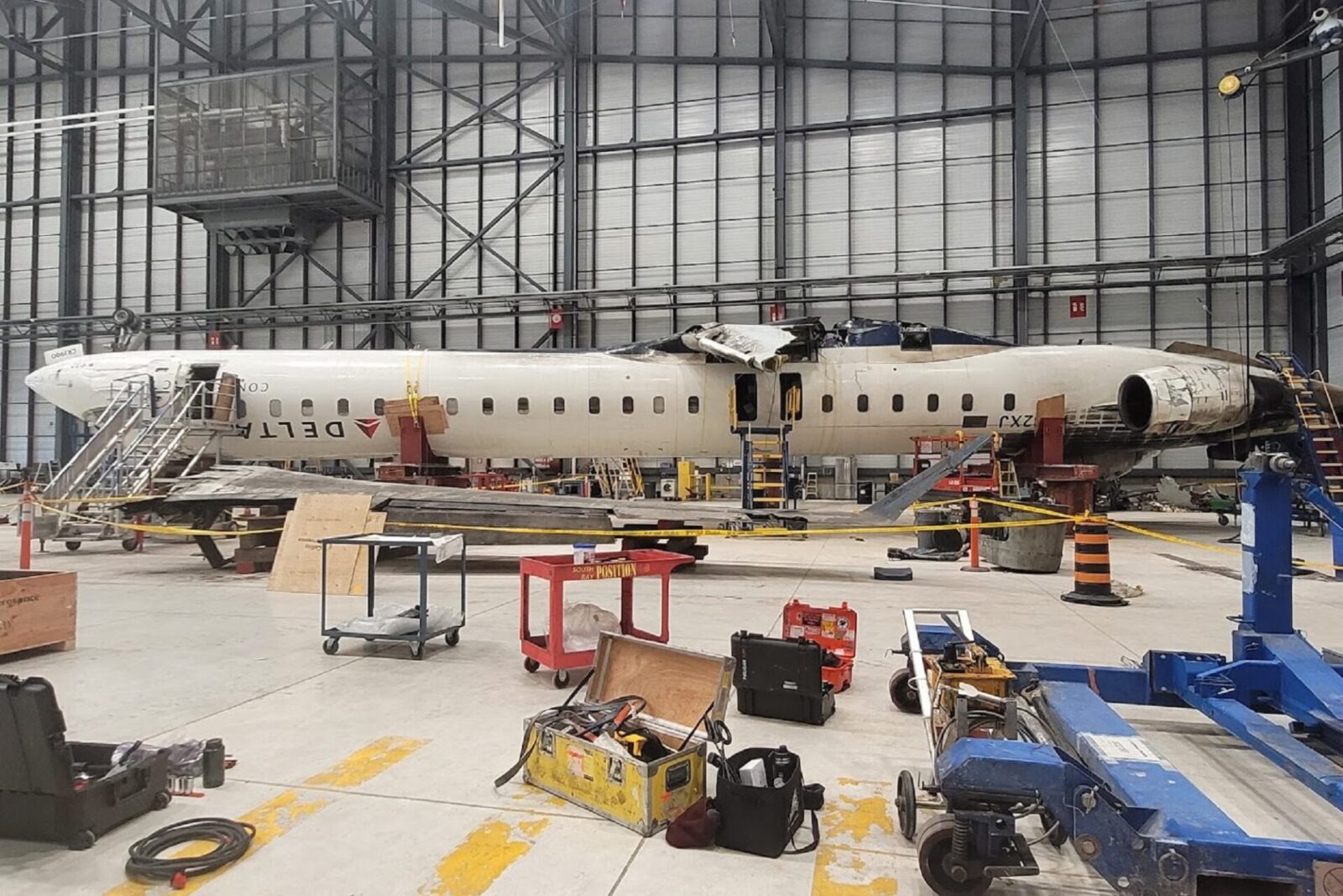 Delta flight received sink rate alert before Toronto crash