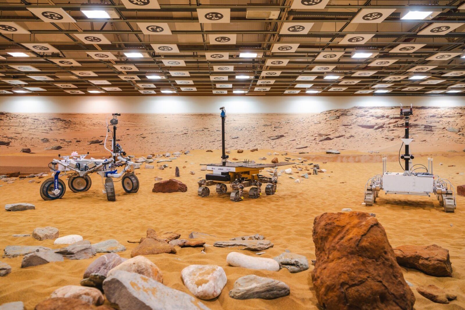 Airbus to build Mars lander for safe delivery of rover