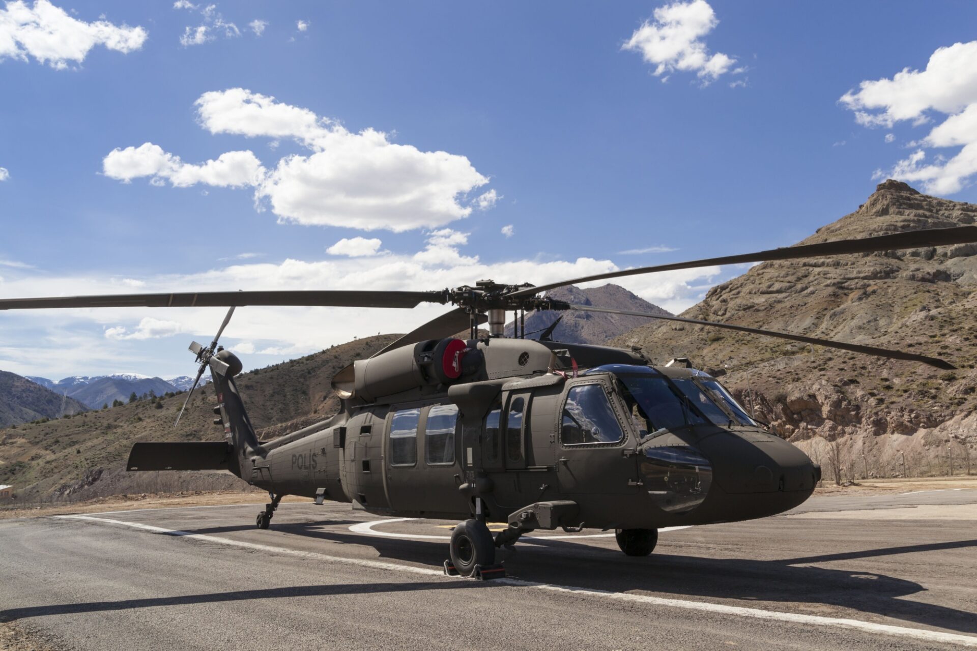 Collins Aerospace to upgrade US Army's Black Hawk avionics- AeroTime