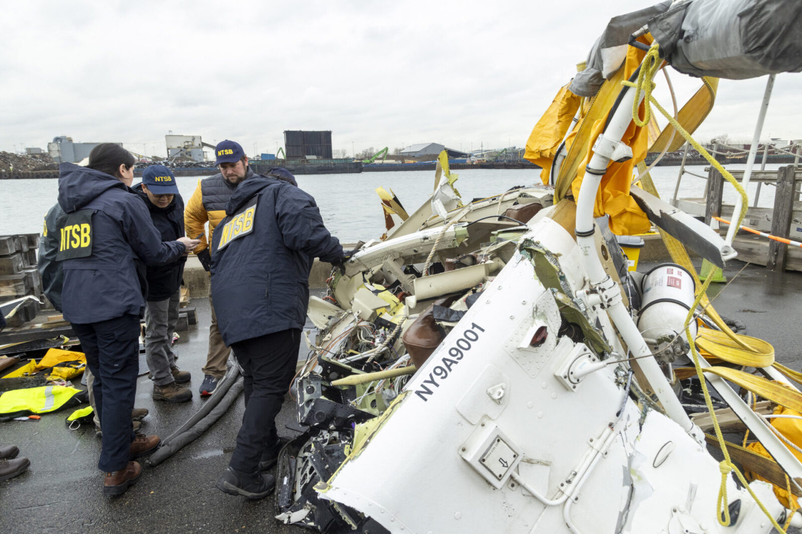 No flight recorders on Hudson River crash helicopter: NTSB