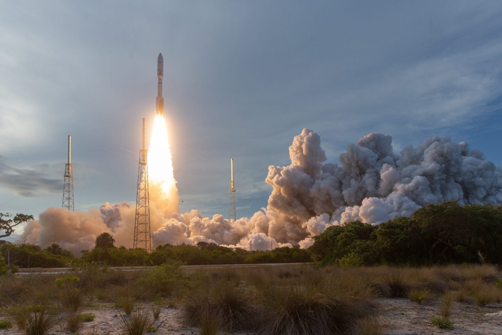 First Amazon Kuiper internet satellites blast off into space