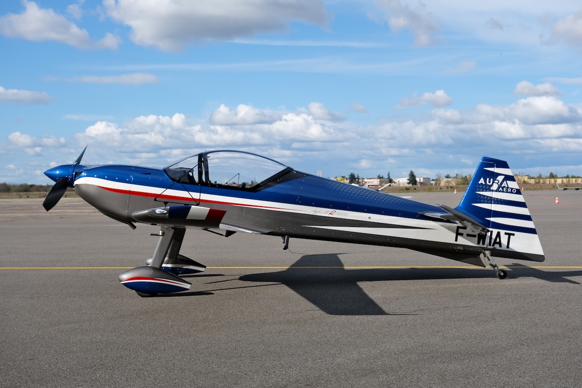 Dijon Voltige receives first AURA AERO INTEGRAL R aircraft - AeroTime