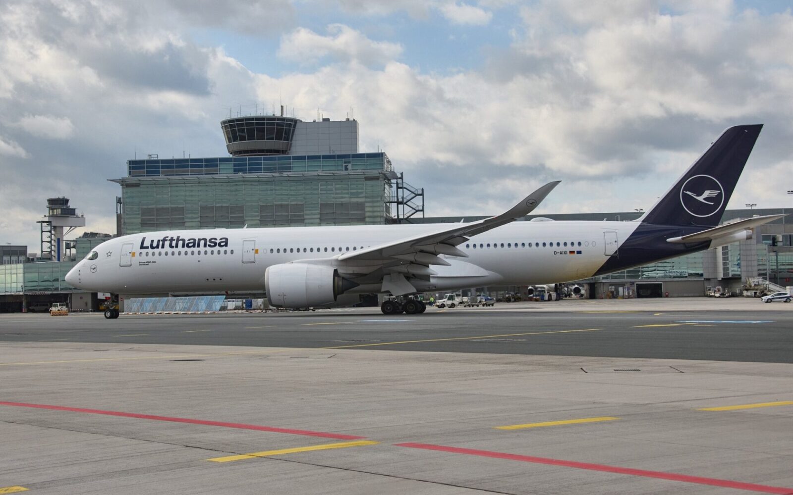 Lufthansa temporarily deploys six Airbus A350s to Frankfurt