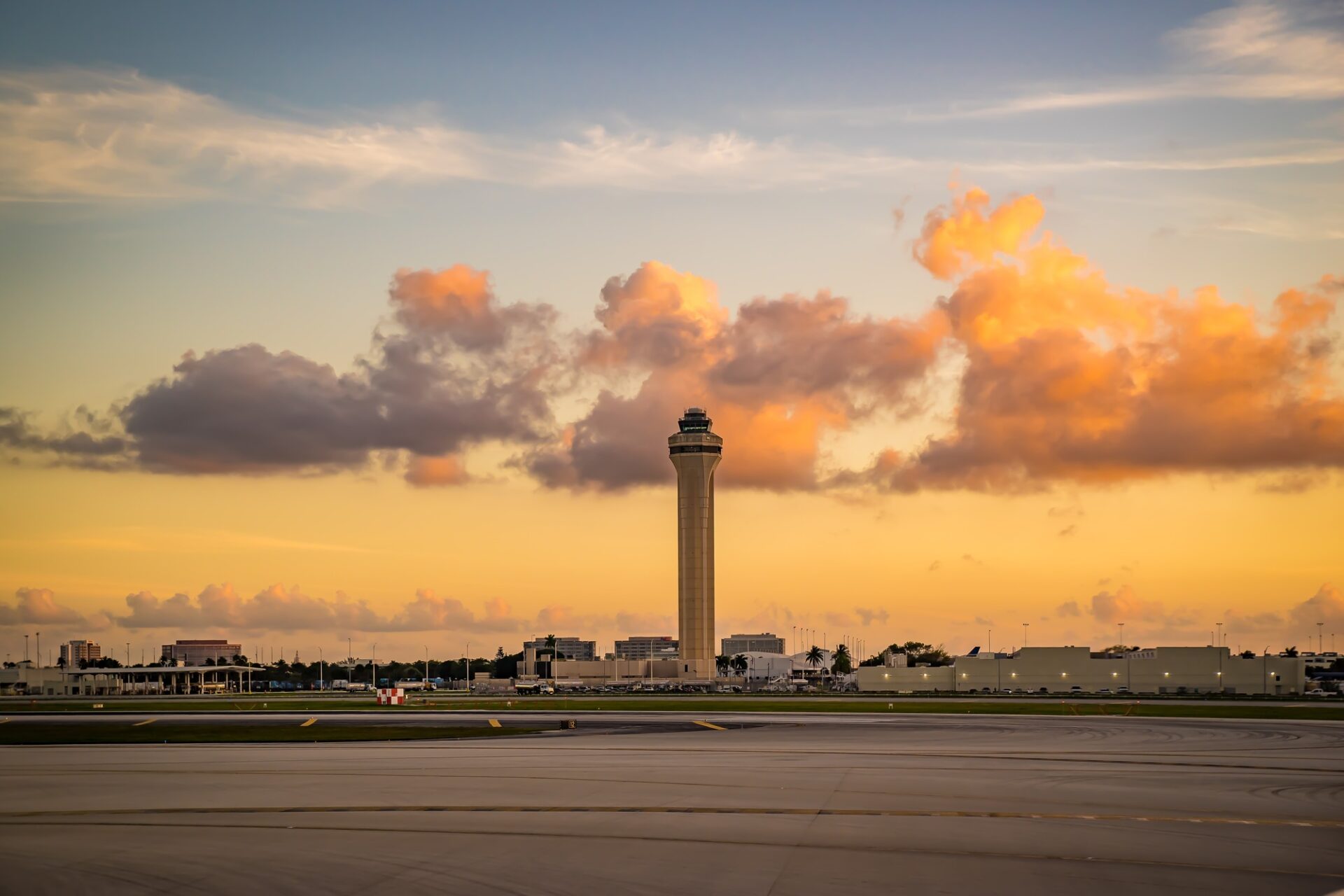 US lawmakers question FAA over recent NOTAM system outages