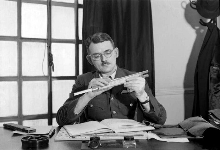 The history of the jet engine and inventor Sir Frank Whittle