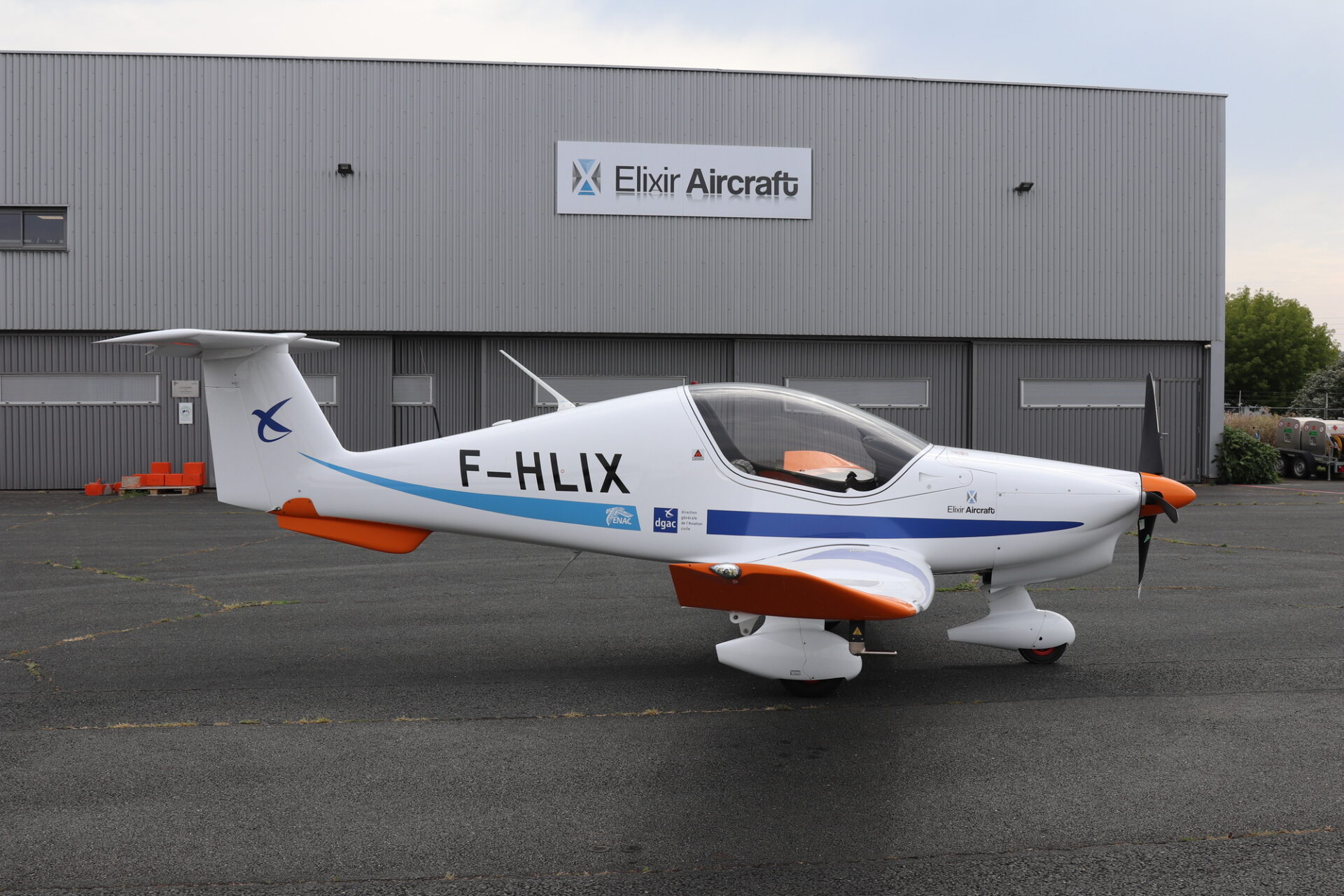 ENAC orders 30 aircraft from Elixir before Paris Air Show