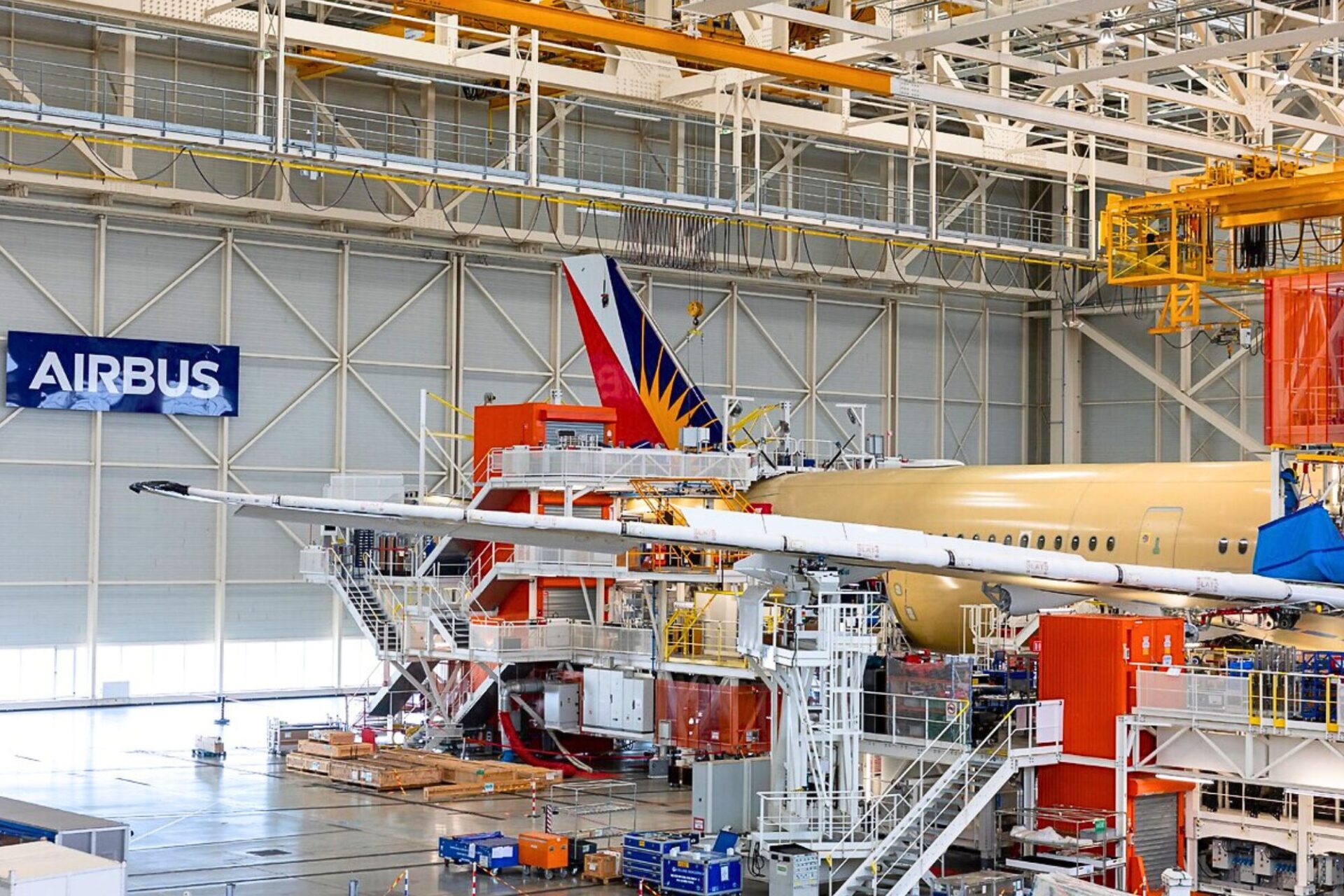 PAL offers a glimpse at 1st A350 aircraft ahead of delivery - AeroTime