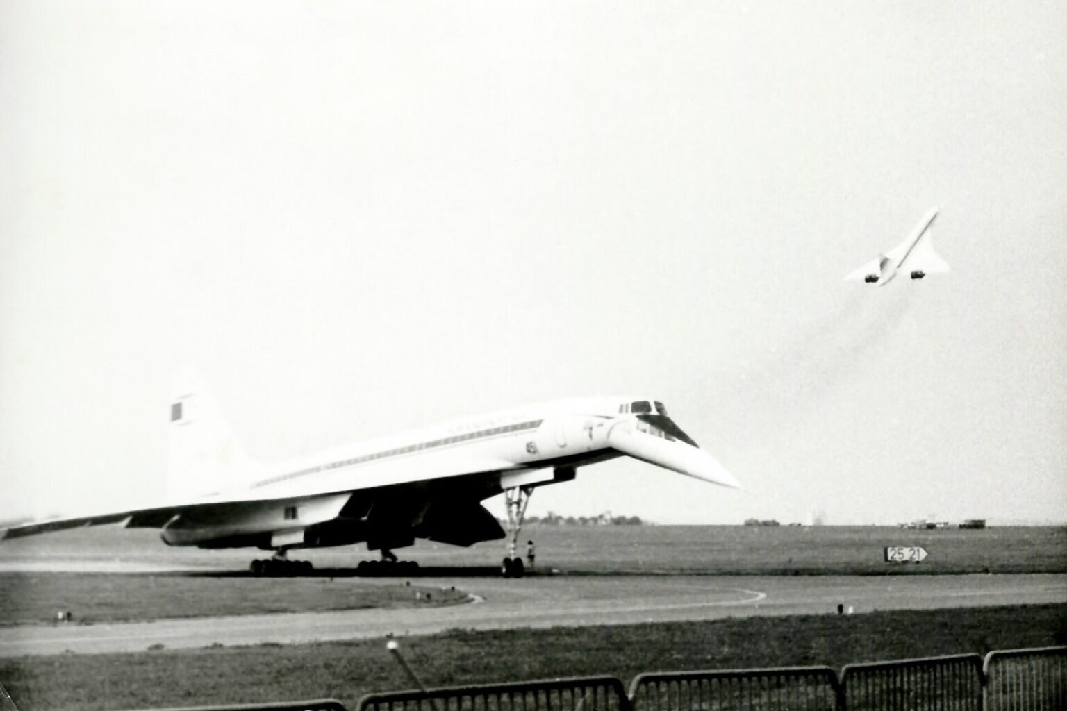 Paris Air Show: 116 years of unforgettable highs and lows