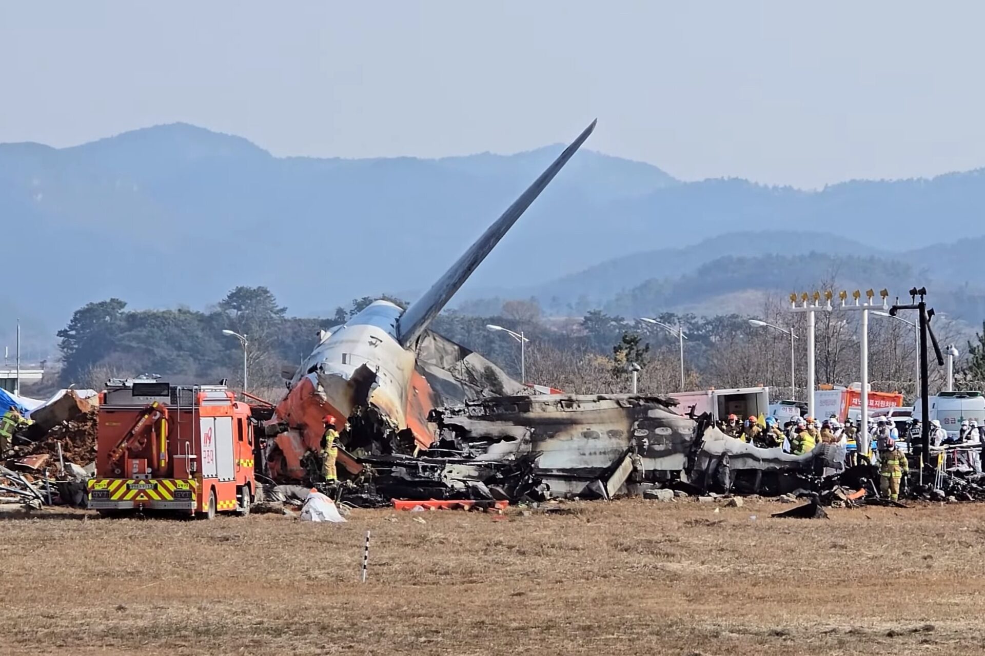 Jeju Air crash report states pilot shut down wrong engine