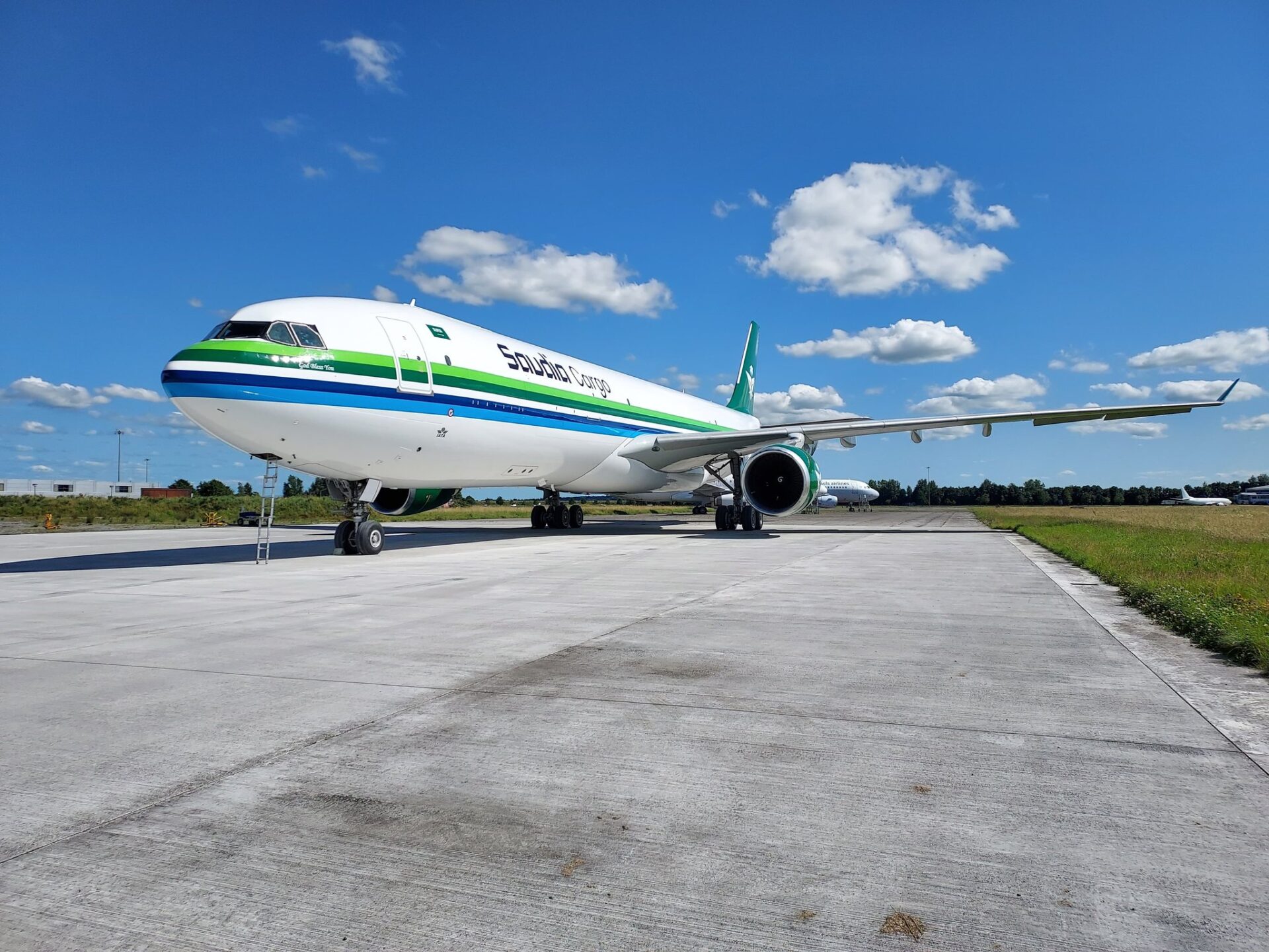 Saudia Cargo set to lease two Airbus A330P2F freighters