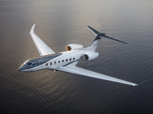 SyberJet launches SJ36 light jet program with 2032 delivery target ...