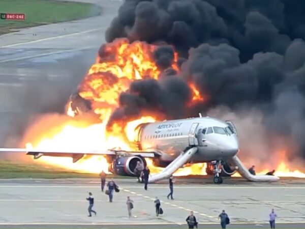 Dulles Airport evacuated after police segway catches fire - AeroTime