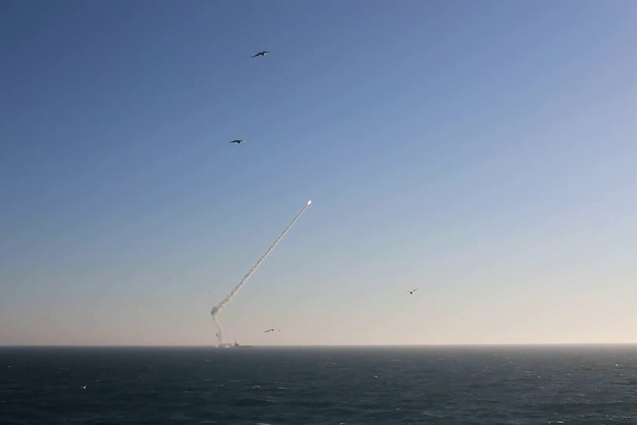 Video shows Patriot intercepting Zircon hypersonic missile