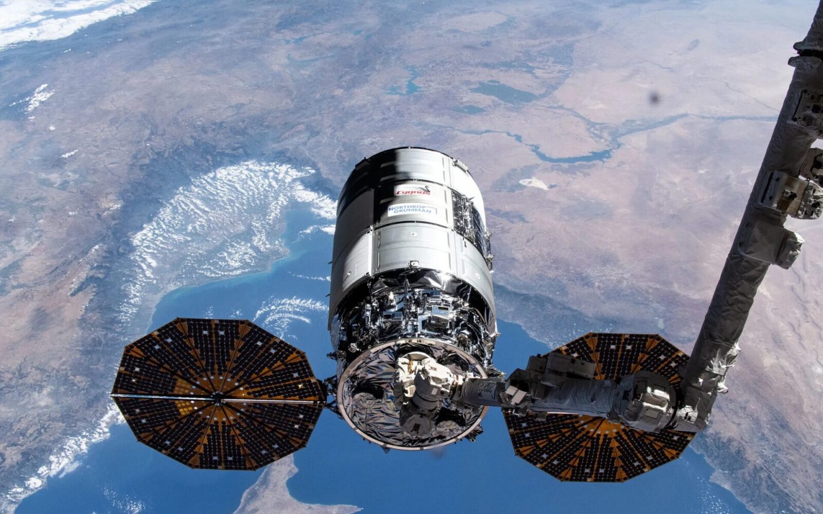 NASA: engine setback prevents supply spacecraft reaching ISS