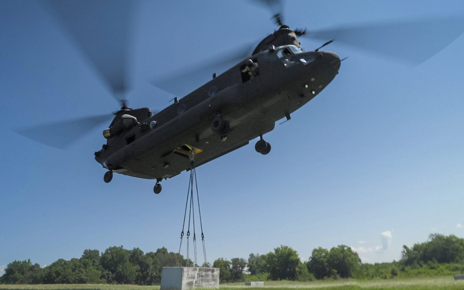 Boeing lands $461M contract for 9 CH-47F Block II Chinooks