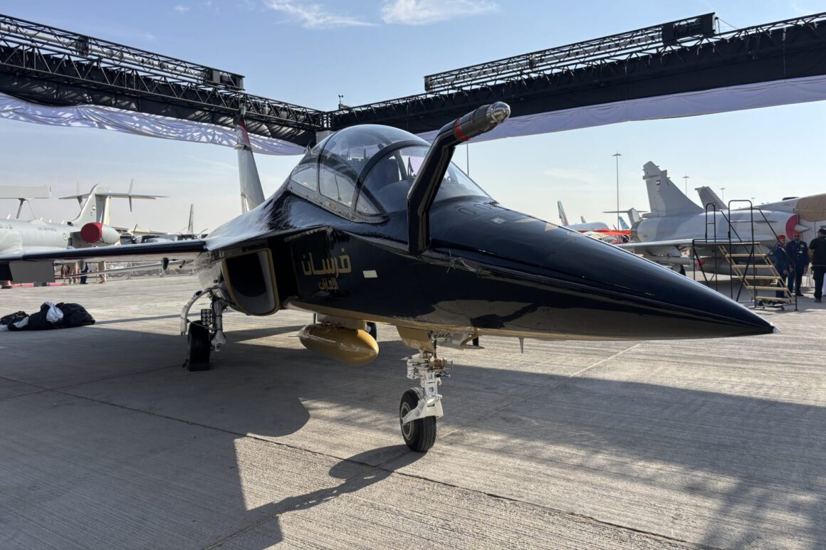 UAE aerobatic team debuts L-15 jets at Dubai Airshow 2025