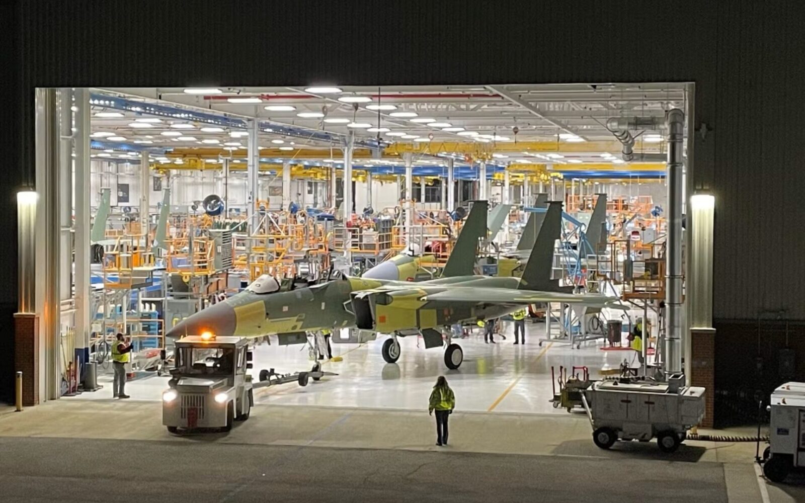 Boeing offers new deal to end St. Louis workers’ strike - AeroTime