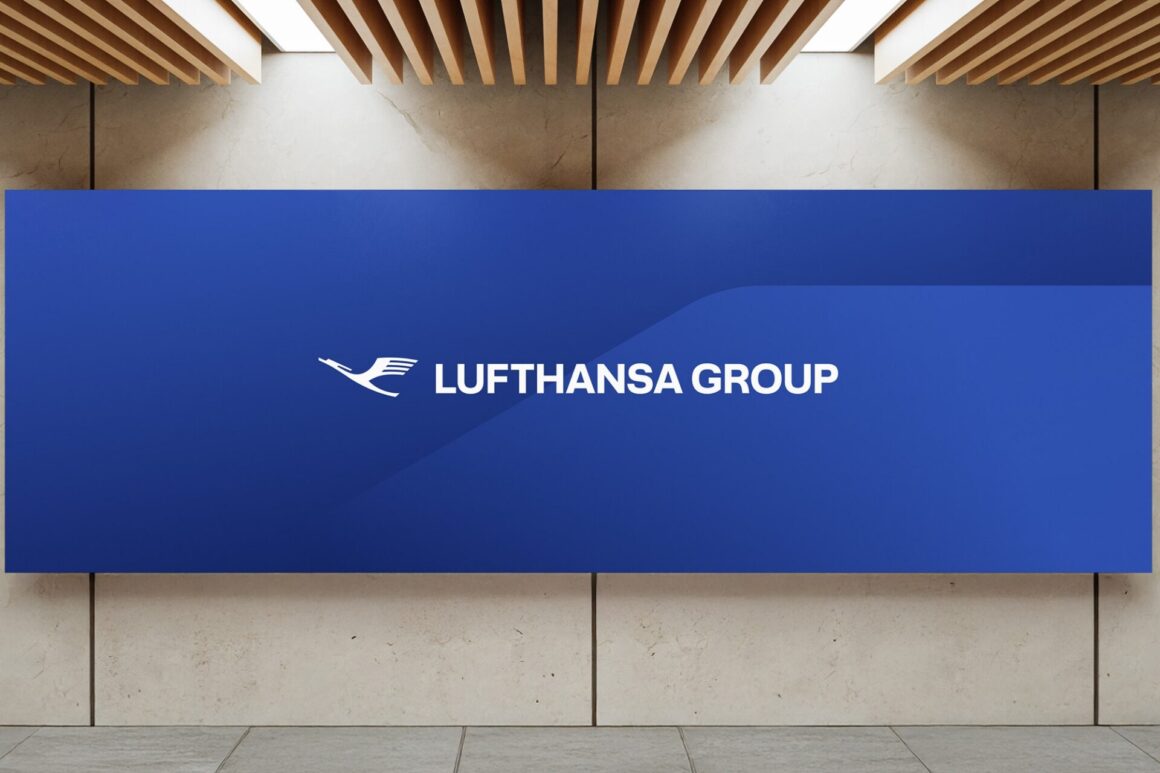 Lufthansa Group cuts losses, issues fuel supply warning