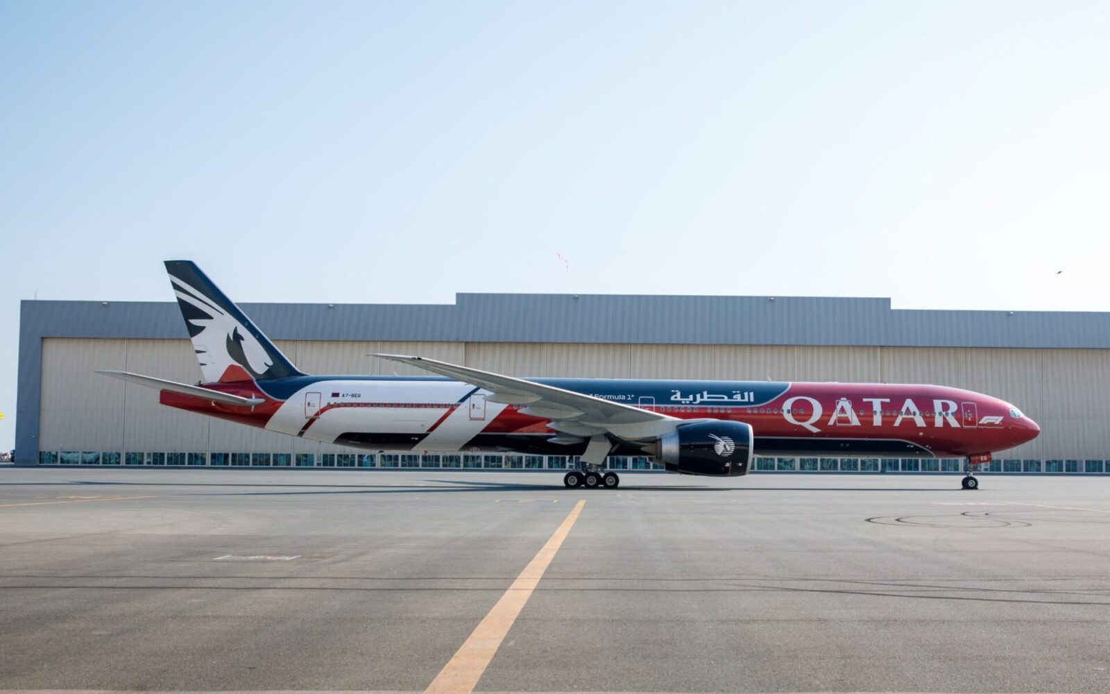 Qatar Airways unveils F1-themed B777 livery at Grand Prix - AeroTime