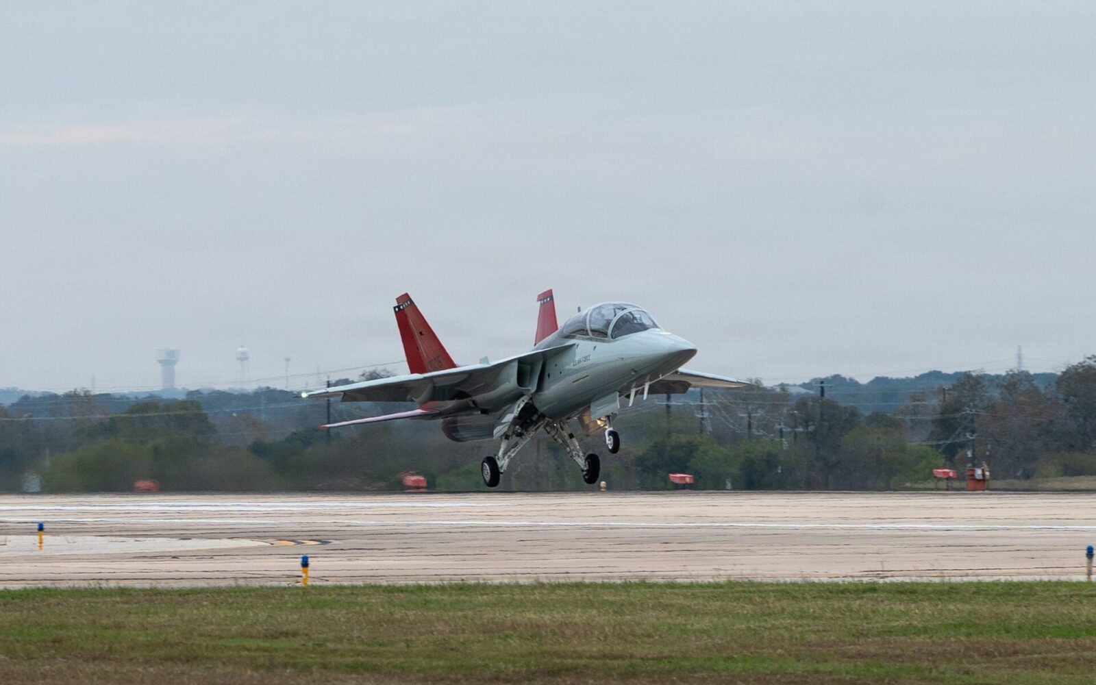 USAF enters new pilot training era as T-7A Red Hawk arrives