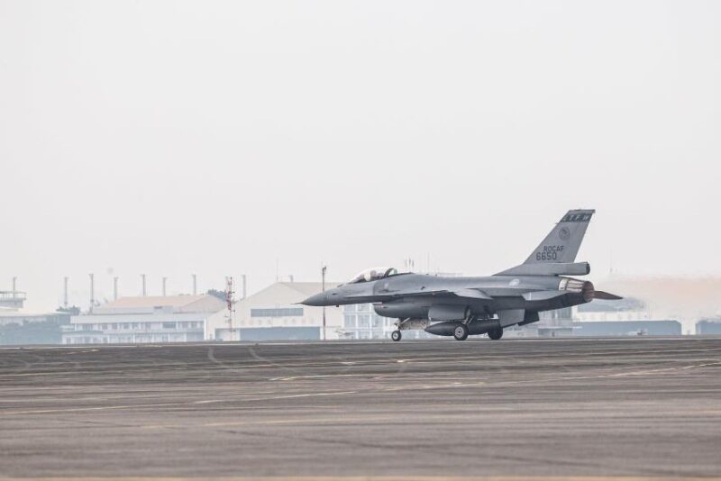 Taiwan searches for missing F-16V pilot after crash